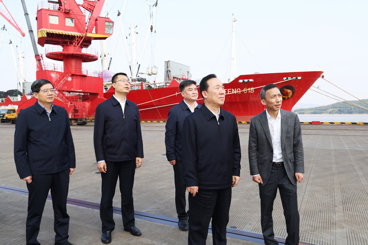 王浩在舟山开展专题调研时强调 以高水平开放引领推动高质量发展不断取得新突破_浙江党建网