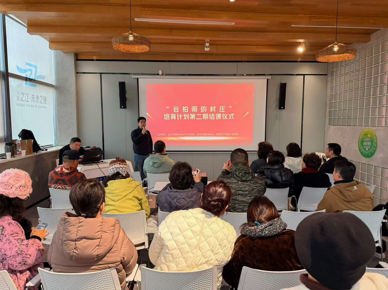 “会拍照的村庄”何以令人向往？之江村借文化特派员之力践行“艺心惠民”_浙江党建网